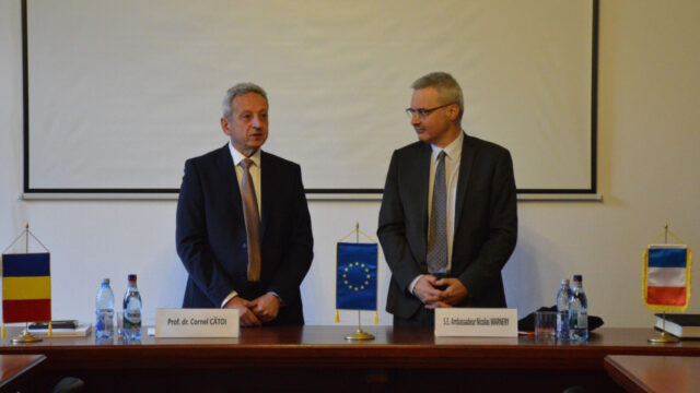 Franța îl decorează pe rectorul USAMV Cluj-Napoca, Cornel Cătoi, cu cel ...