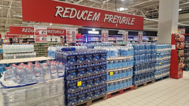 Carrefour România introduce reduceri pe termen nelimitat: sute de ...